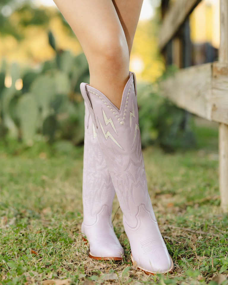 The Lightning Boot Lavender and Bone – CITY Boots